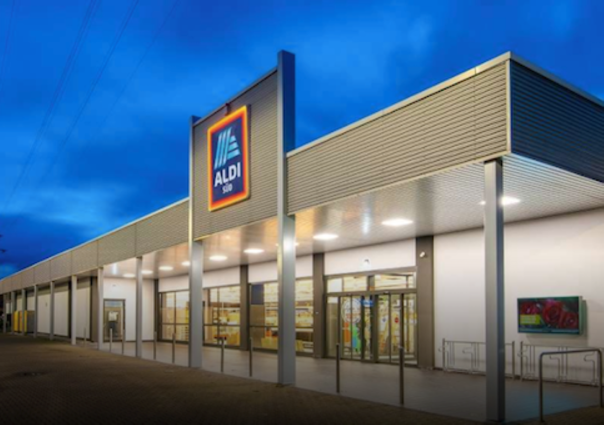 Aldi's click and collect: a help for families over Christmas | NewsHub ...